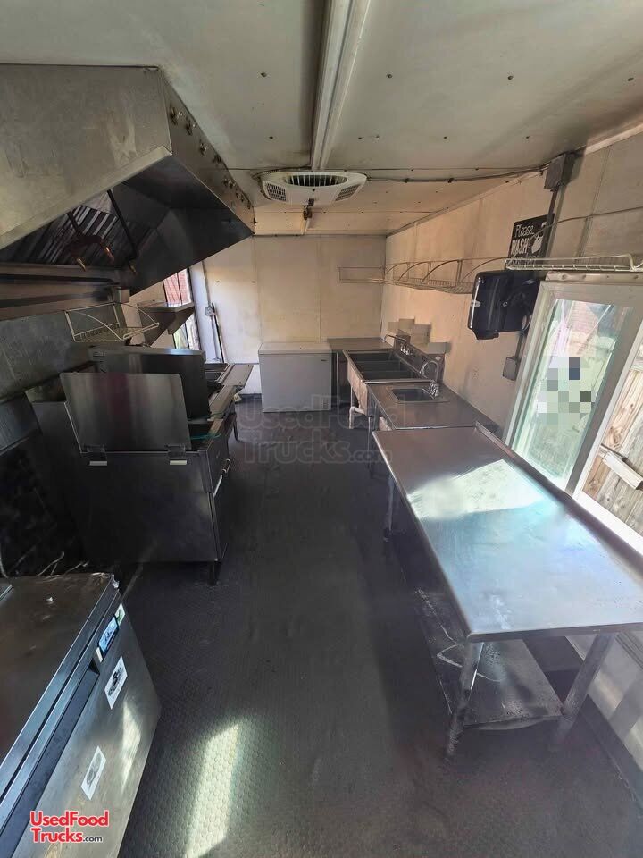 8.5' x 20' Kitchen Food Concession Trailer with Fire Suppression System