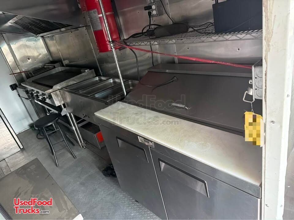 Well Equipped - Freightliner All-Purpose Food Truck with Fire ...