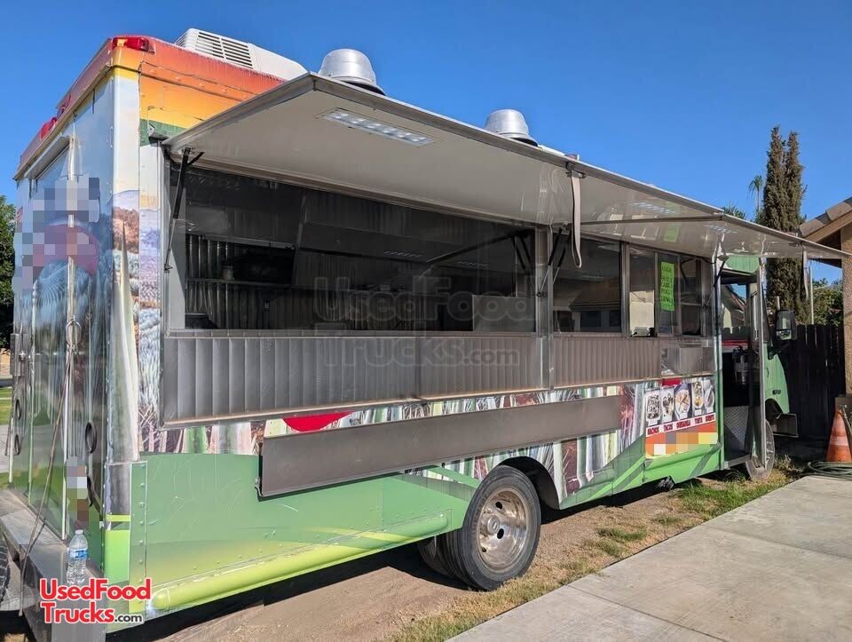 2005 Workhorse P42 All-Purpose Food Truck with Fire Suppression System
