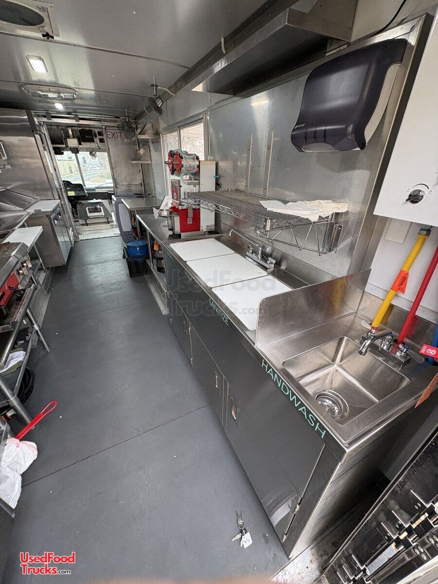 2010 26' Ford E450 All-Purpose Food Truck with Fire Suppression System