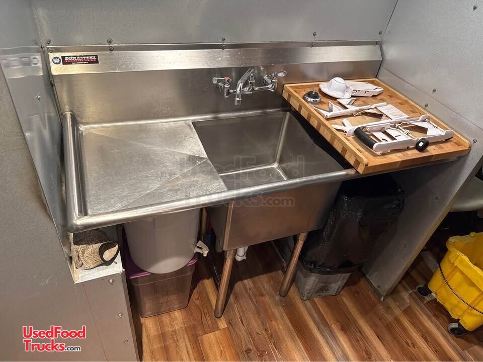 2001 40' Blue Bird All-Purpose Food Bus Mobile Food Unit