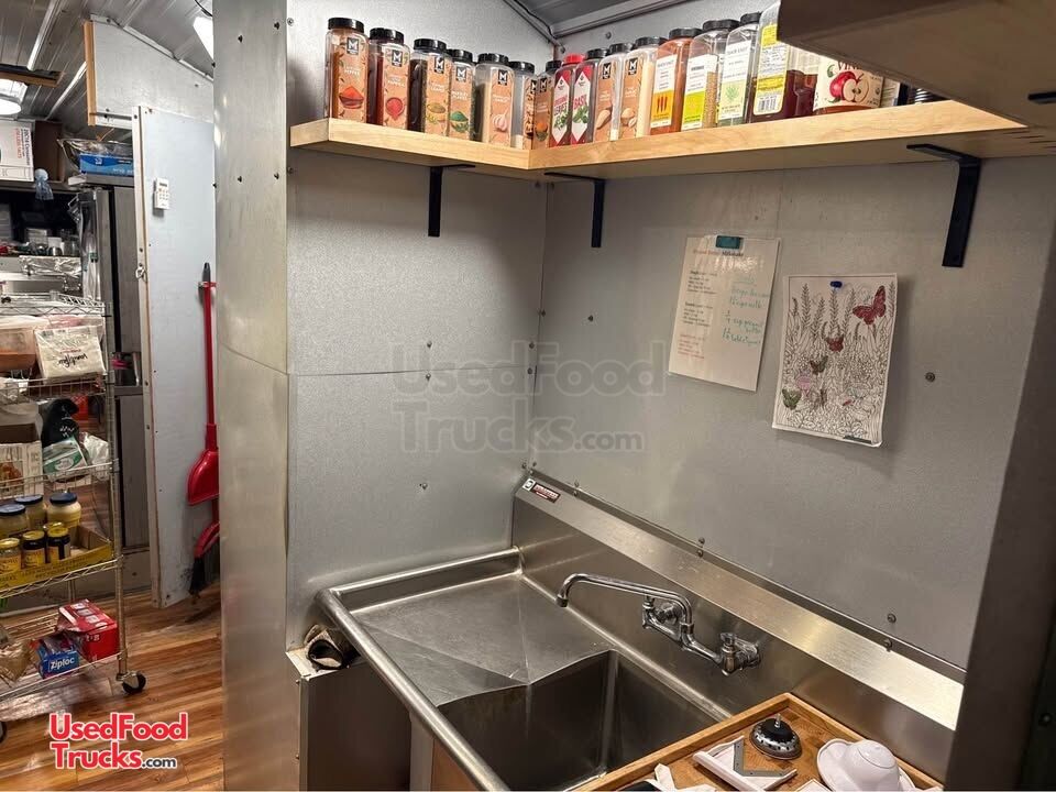 2001 40' Blue Bird All-Purpose Food Bus Mobile Food Unit