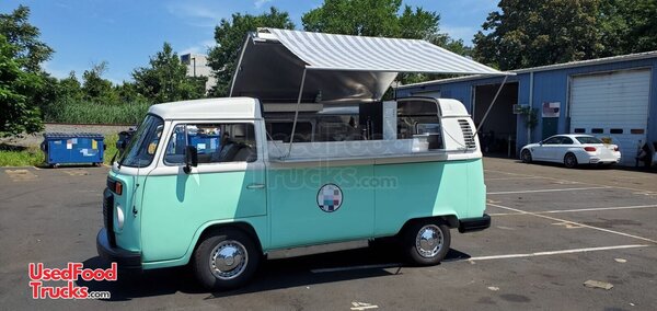 Hipster Retro-Style Volkswagen VW Bus Ice Cream Truck