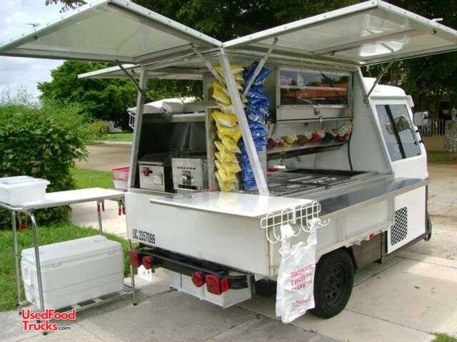 2001 Truckster 6' Mobile Food Unit