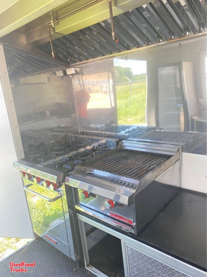 2020 - 10' Lightly Used Kitchen Trailer with Pro Fire Suppression System