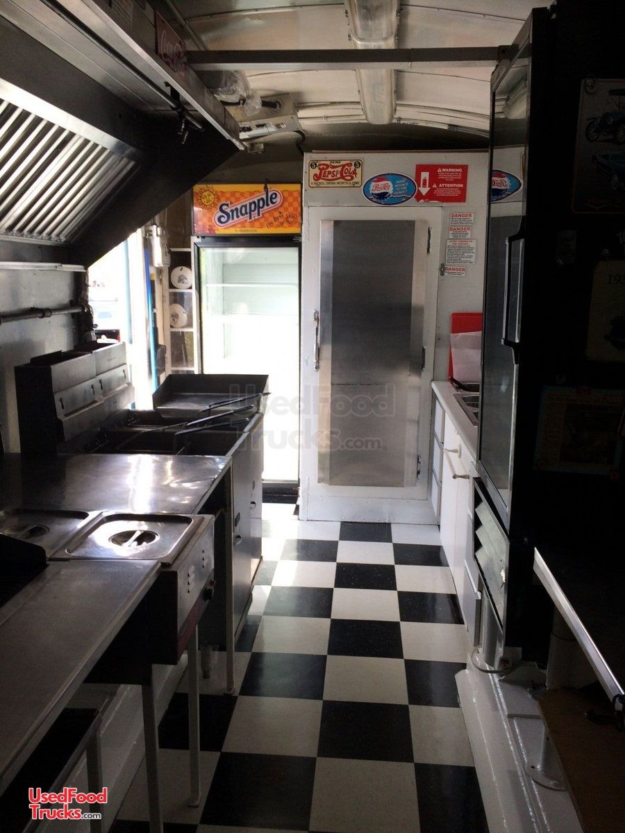 Turn-Key 2004 Custom-Built 8' x 20' Vintage Diner Style Food Concession ...