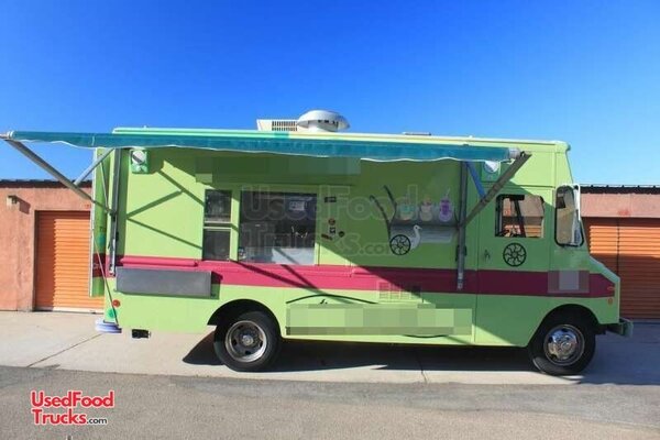 24' - 1995 Grumman Olsen P3500 Coffee & Catering Truck